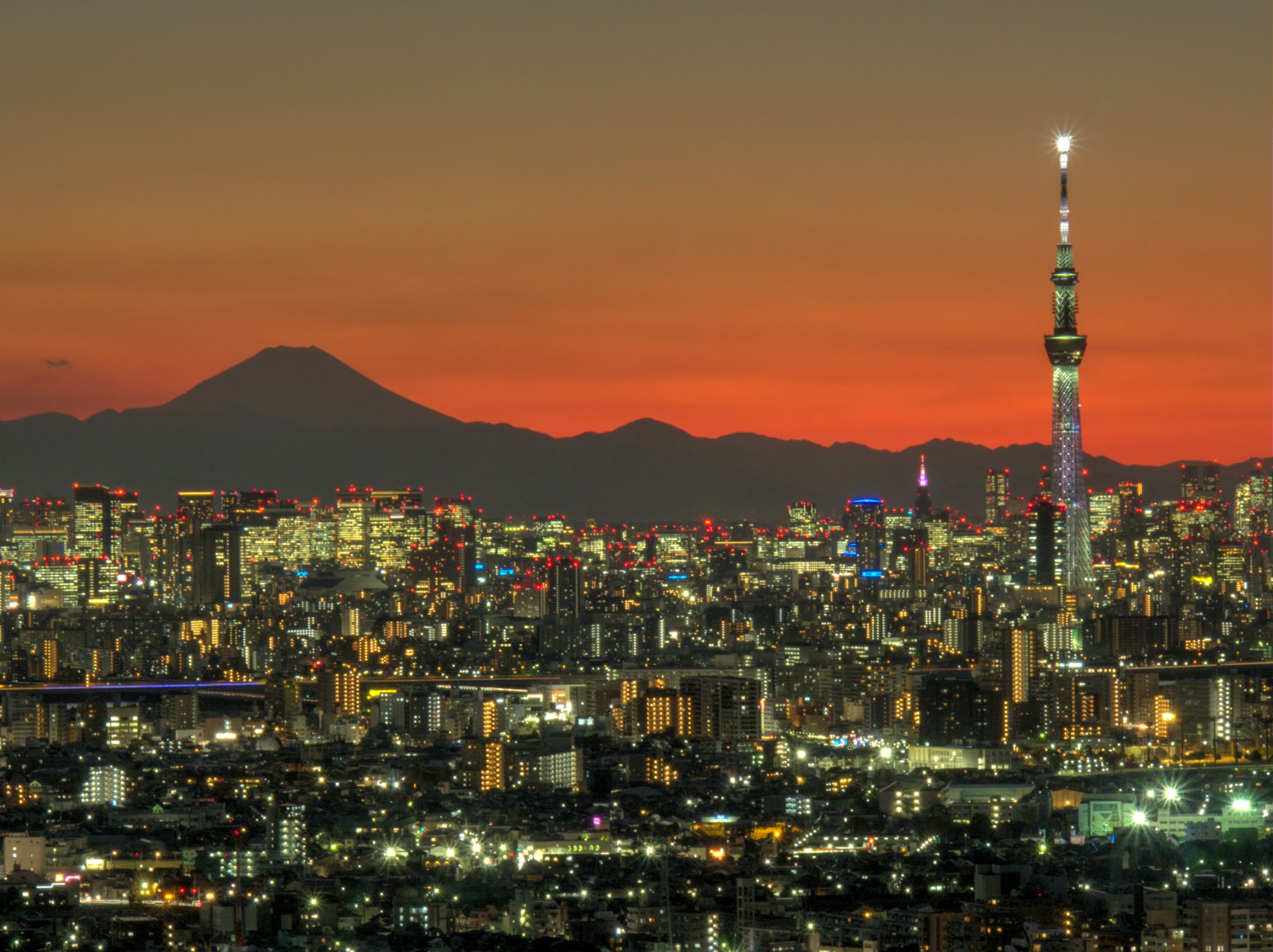 富士山とスカイツリー - 日の出日の入時刻・方角マップ